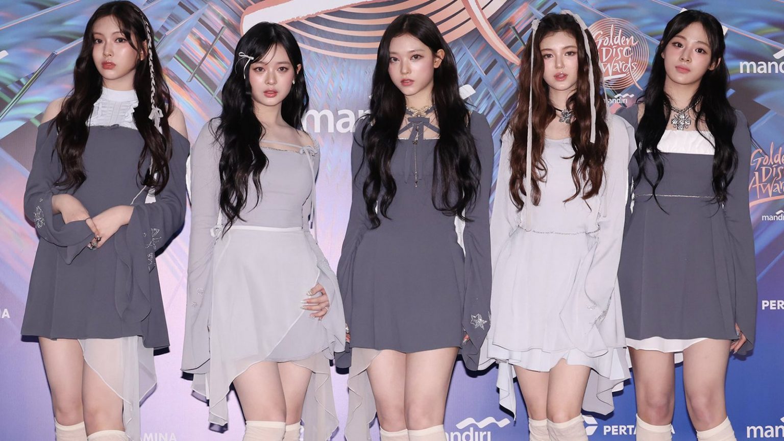 10 tendencias de moda de primavera 2024 | Delivered Korea | Ropa coreana