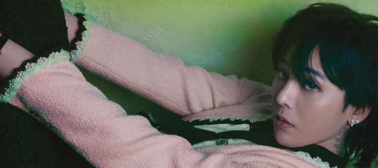 G-Dragon 史诗回归：新热门歌曲、新专辑和 BIGBANG 重聚！