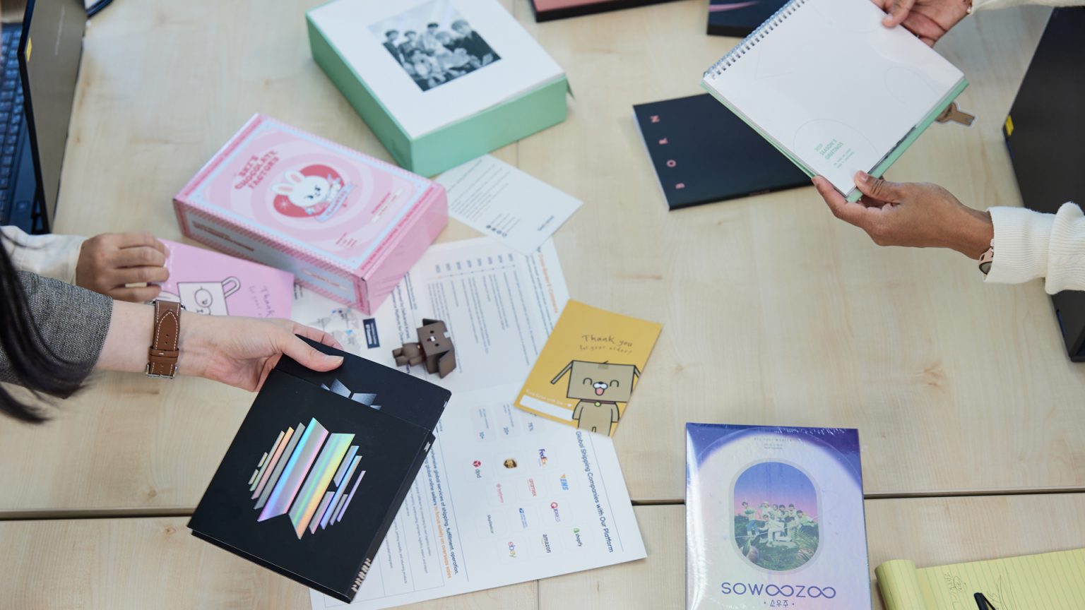 2024 K-Pop Merch: Trends & Top Items!