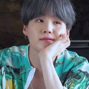 Top 10 Best K-Pop Rappers | DK Blog